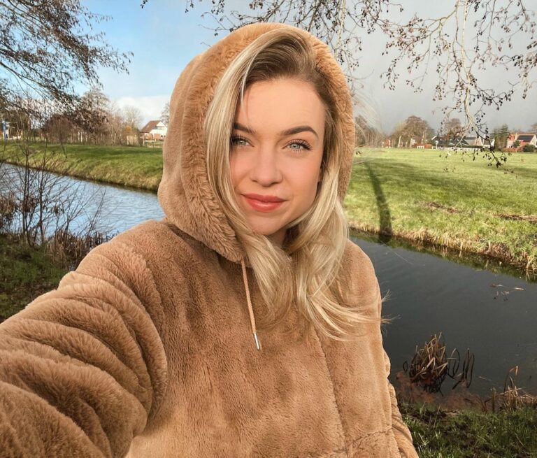 FOTO'S: Dit zijn de 5 leukste Instagram foto's van Joy Beune die jij ...