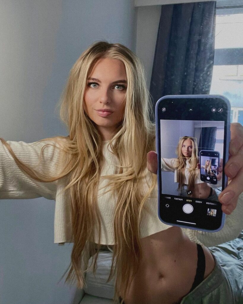 FOTO'S: Meer dan alleen Temptation Island: De leukste foto's van de veelzijdige Maris Stapel