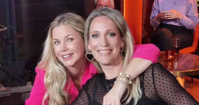 FOTO'S: Hélène Hendriks schittert in Carré in een adembenemende jurk