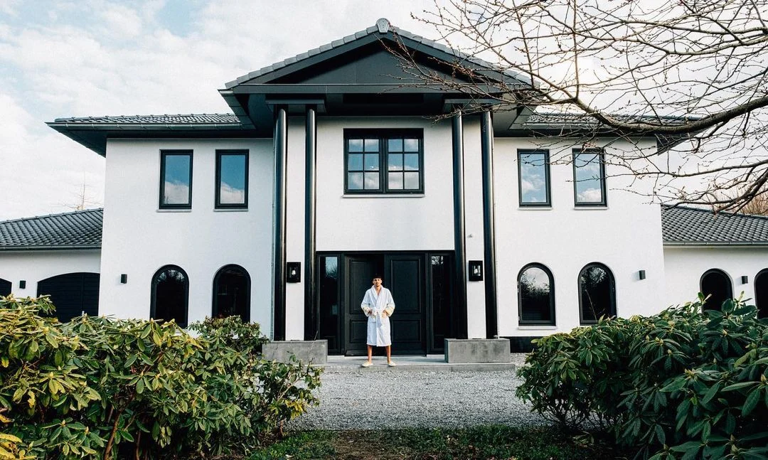 VIDEO: Rapper Boef zet zijn villa ter waarde van 2,1 miljoen euro te koop