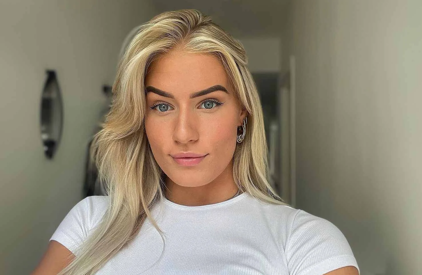 FOTO'S: Alice Kappenburg van Big Brother deelt foto's waarin ze een ...