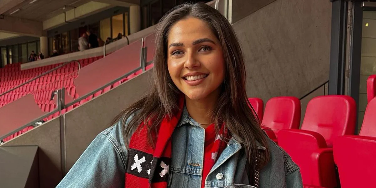 FOTO’S: Marlou Winkler is de enige die de Ajax-supporters nog een ...