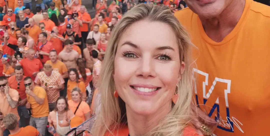 FOTO: Anouk Hoogendijk in ondergoed in throwback naar Expeditie ...