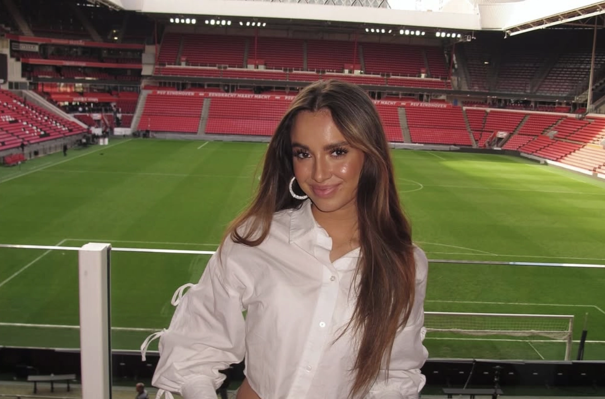 FOTO'S: Jada Borsato poseert in de zon voor nieuwe campagne op haar ...