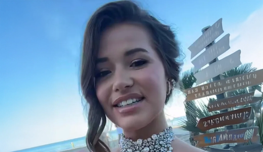 FOTO’S: Jade Anna deelt selfies in lingerie tijdens Intimissimi-event ...